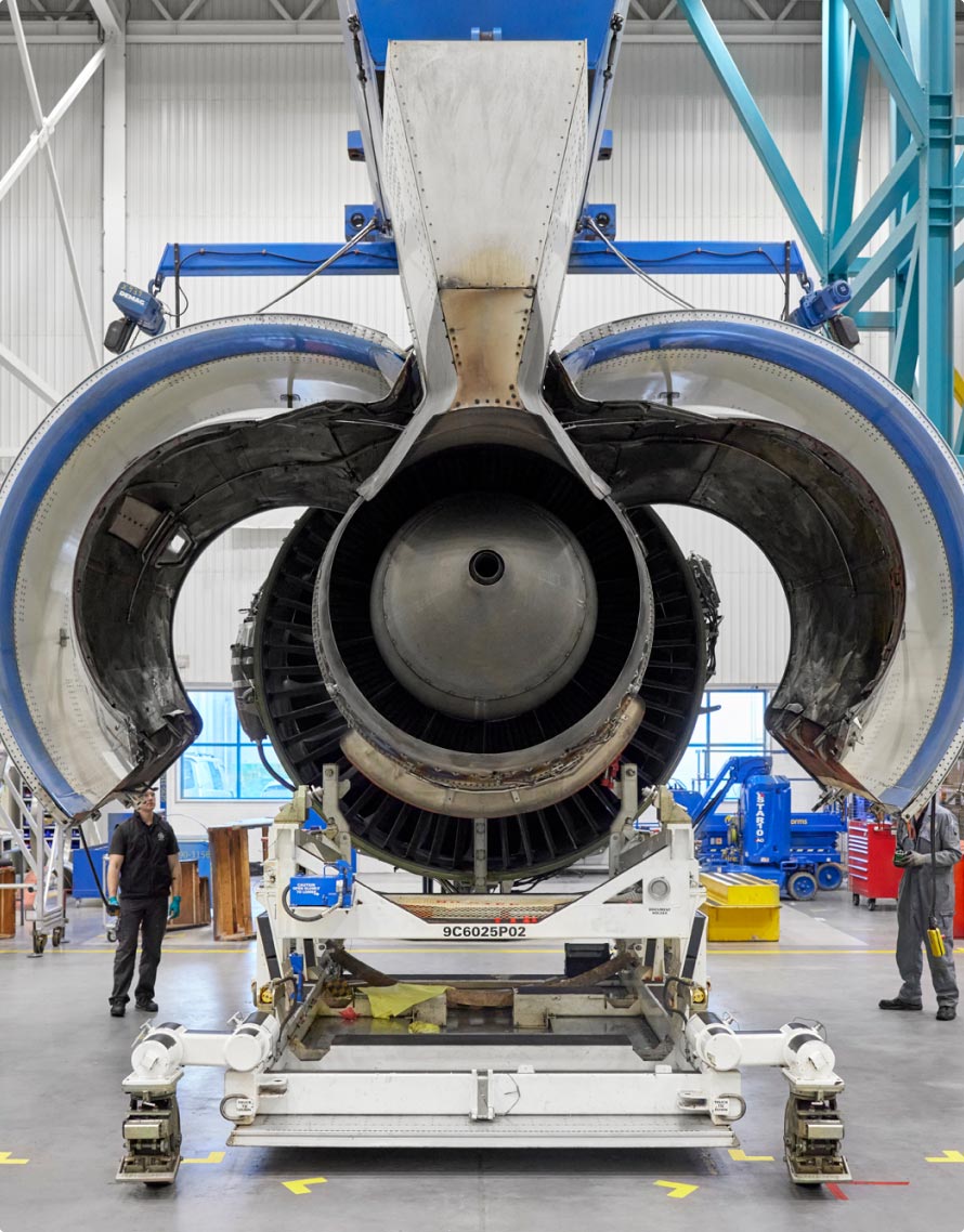 Commercial Aviation: Planes, Jets, & Engines | GE Aerospace