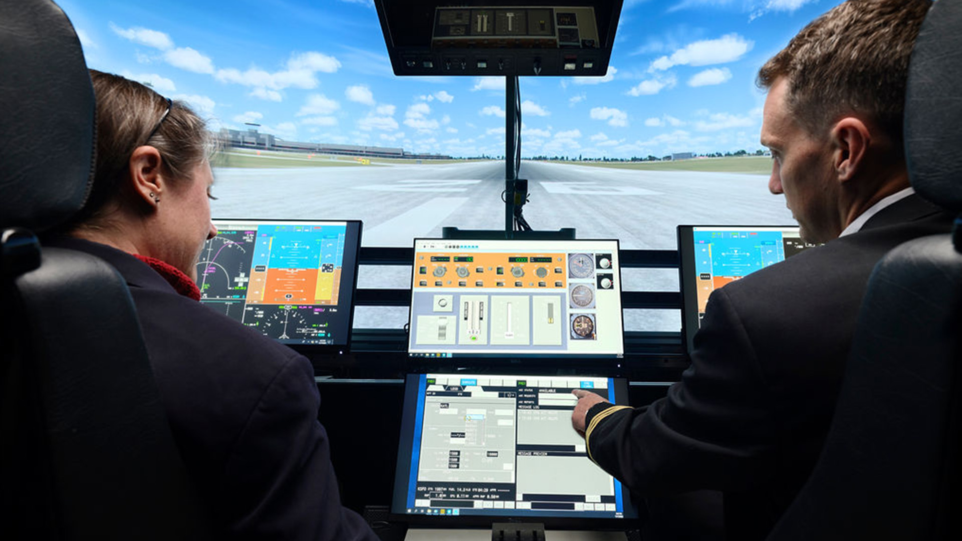 Avionics Systems | GE Aerospace