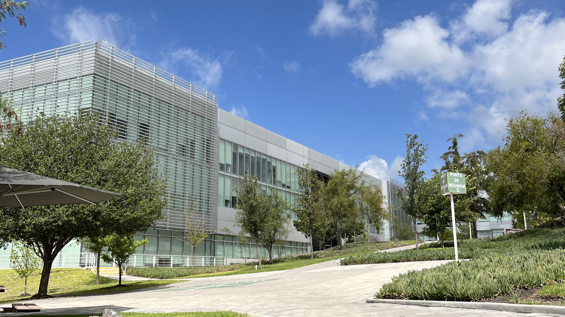 Facilities Queretaro | GE Aerospace